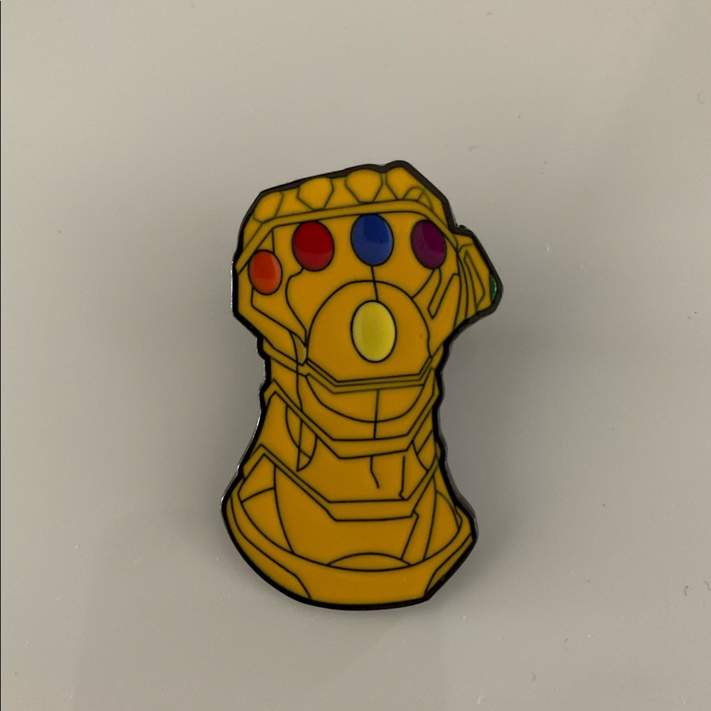Marvel Thanos “Infinity Gauntlet” Pin - Gem